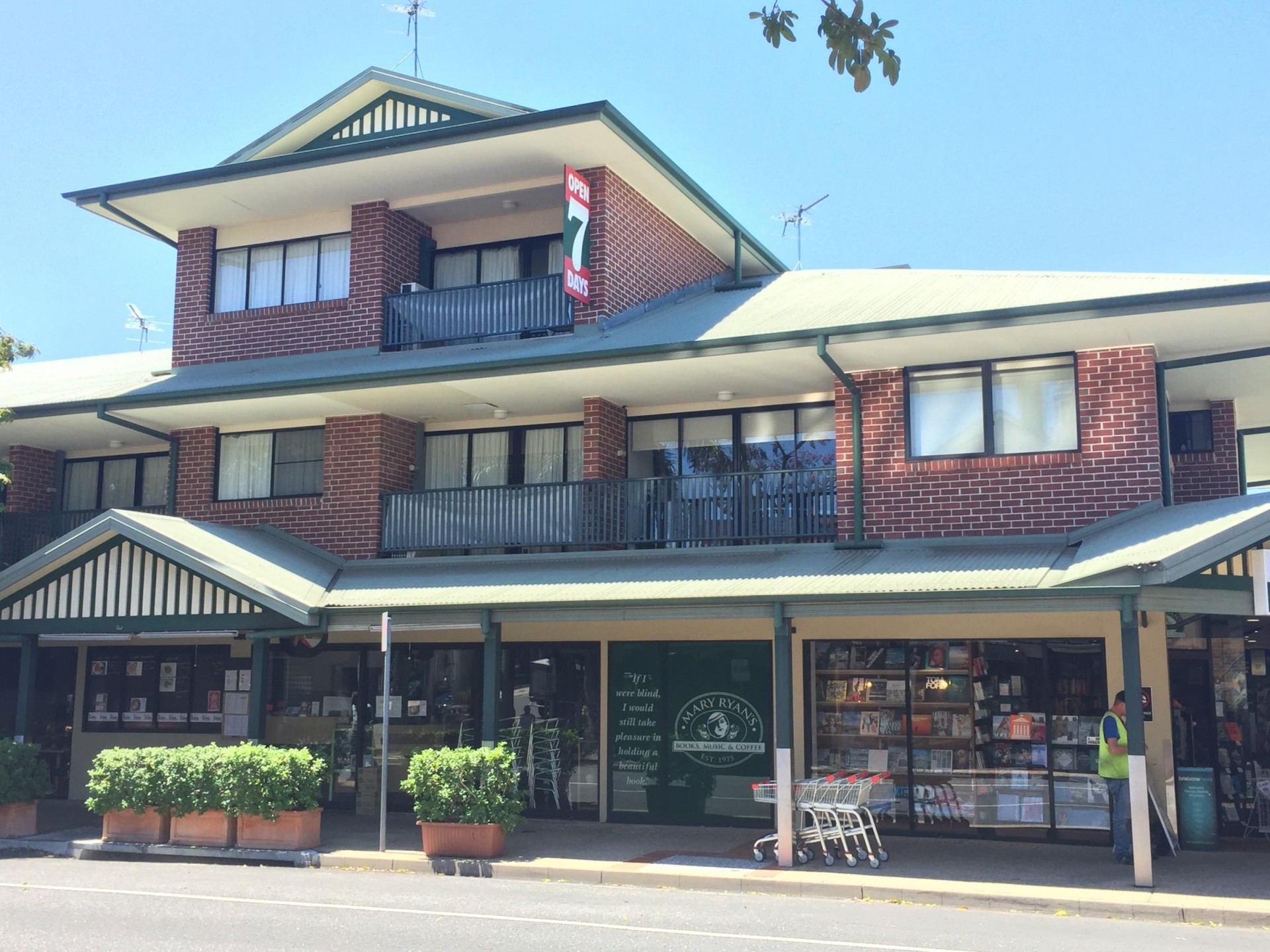 7 / 85 Merthyr Road, New Farm, Queensland 4005 - 2306 | Property Indulgence